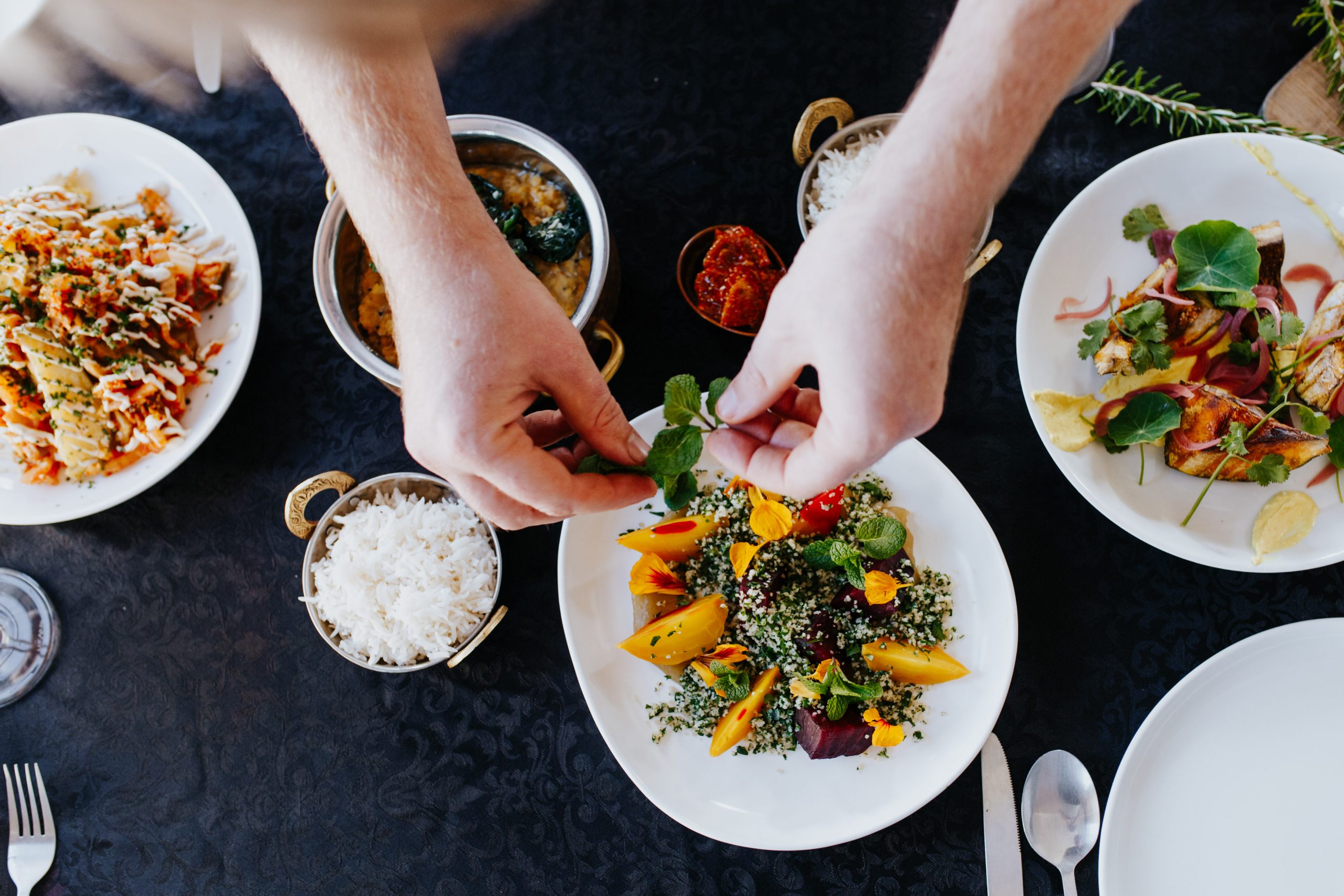 Vegan Meal Delivery: Green Dinner Table